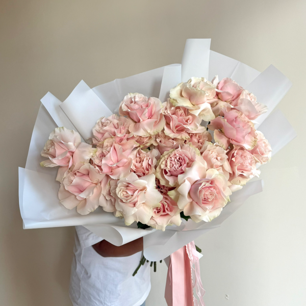 Blush elegance– DuFlorals